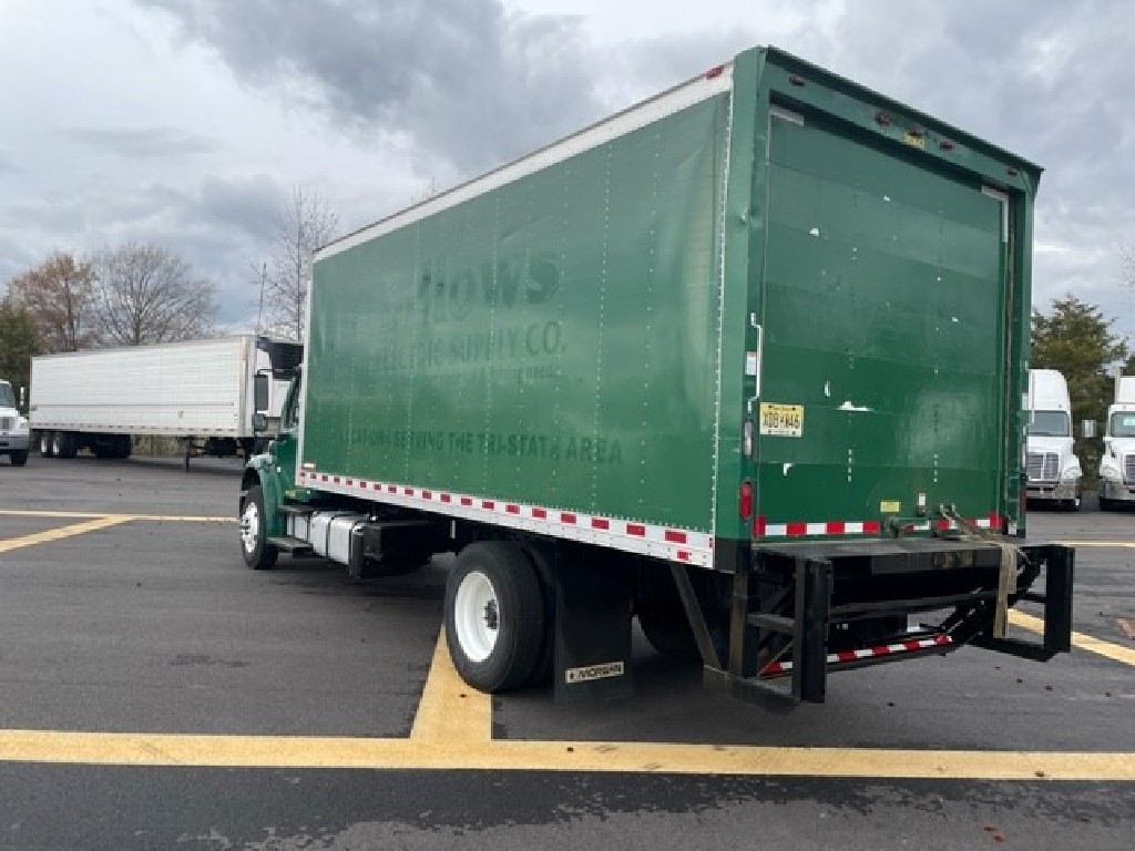 2016 FREIGHTLINER M2106 BOX VAN TRUCK FOR SALE #4147