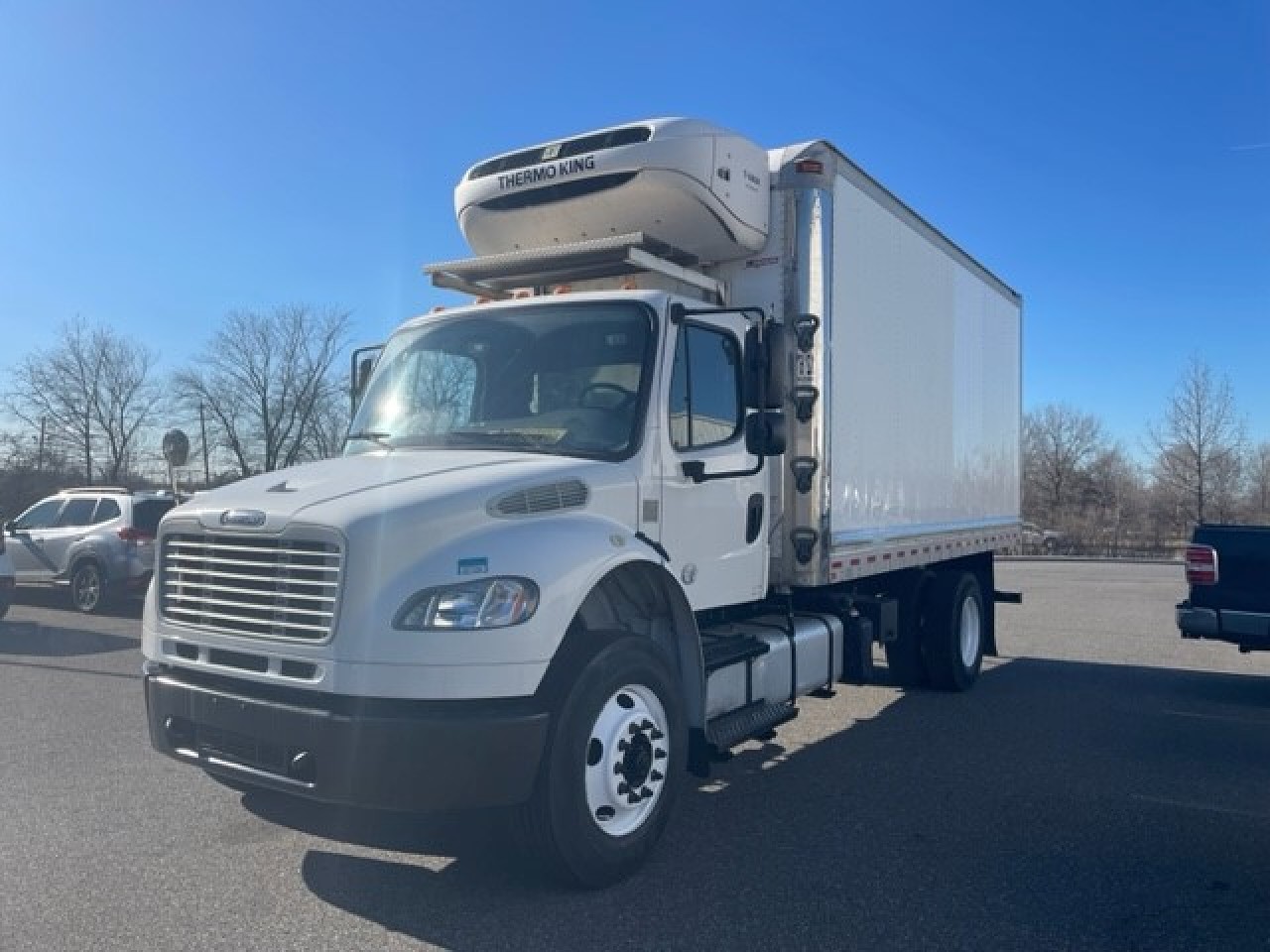 2017 FREIGHTLINER M2106 REEFER TRUCK FOR SALE #4693
