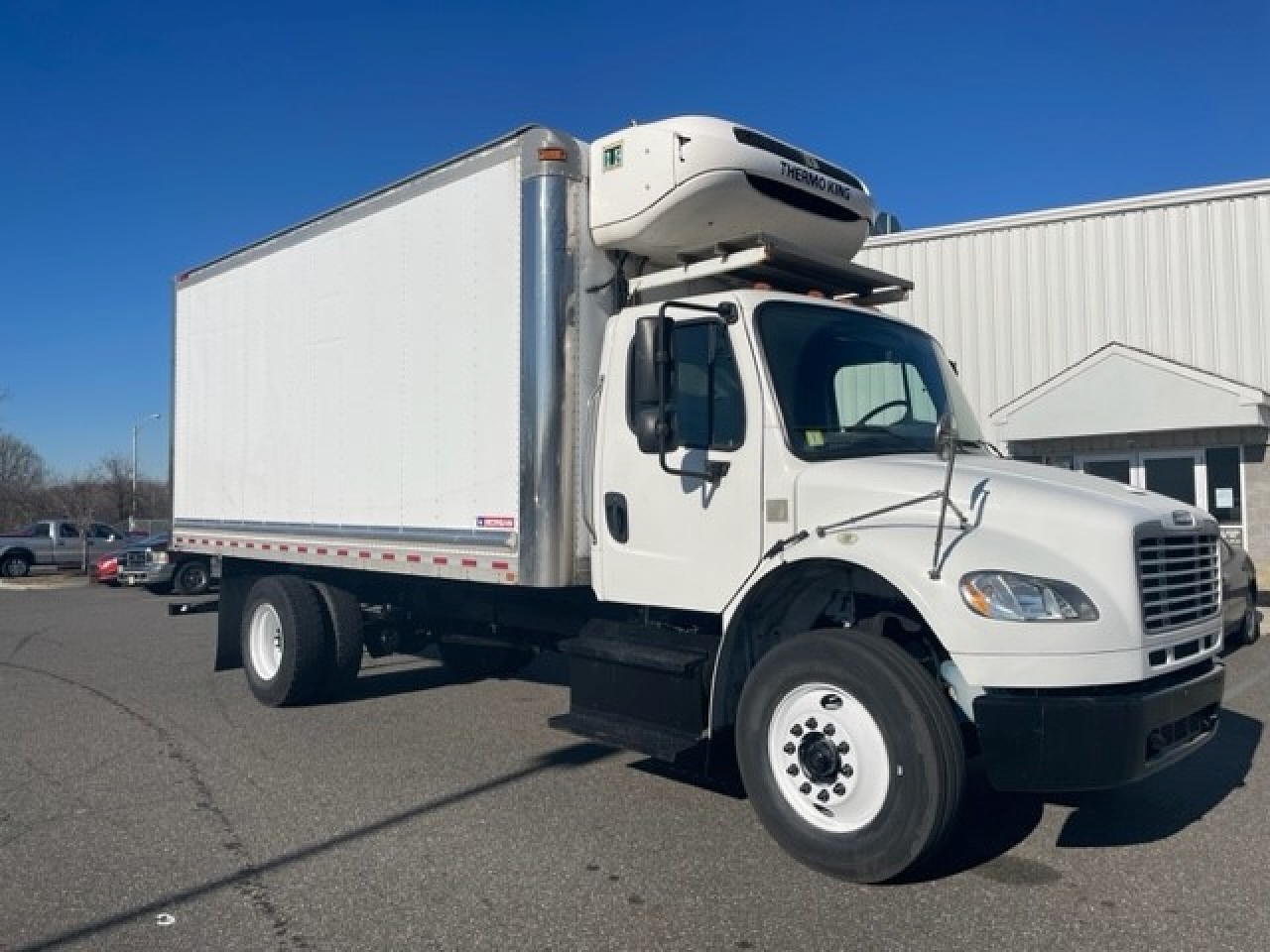 2017 FREIGHTLINER M2106 REEFER TRUCK FOR SALE #4693