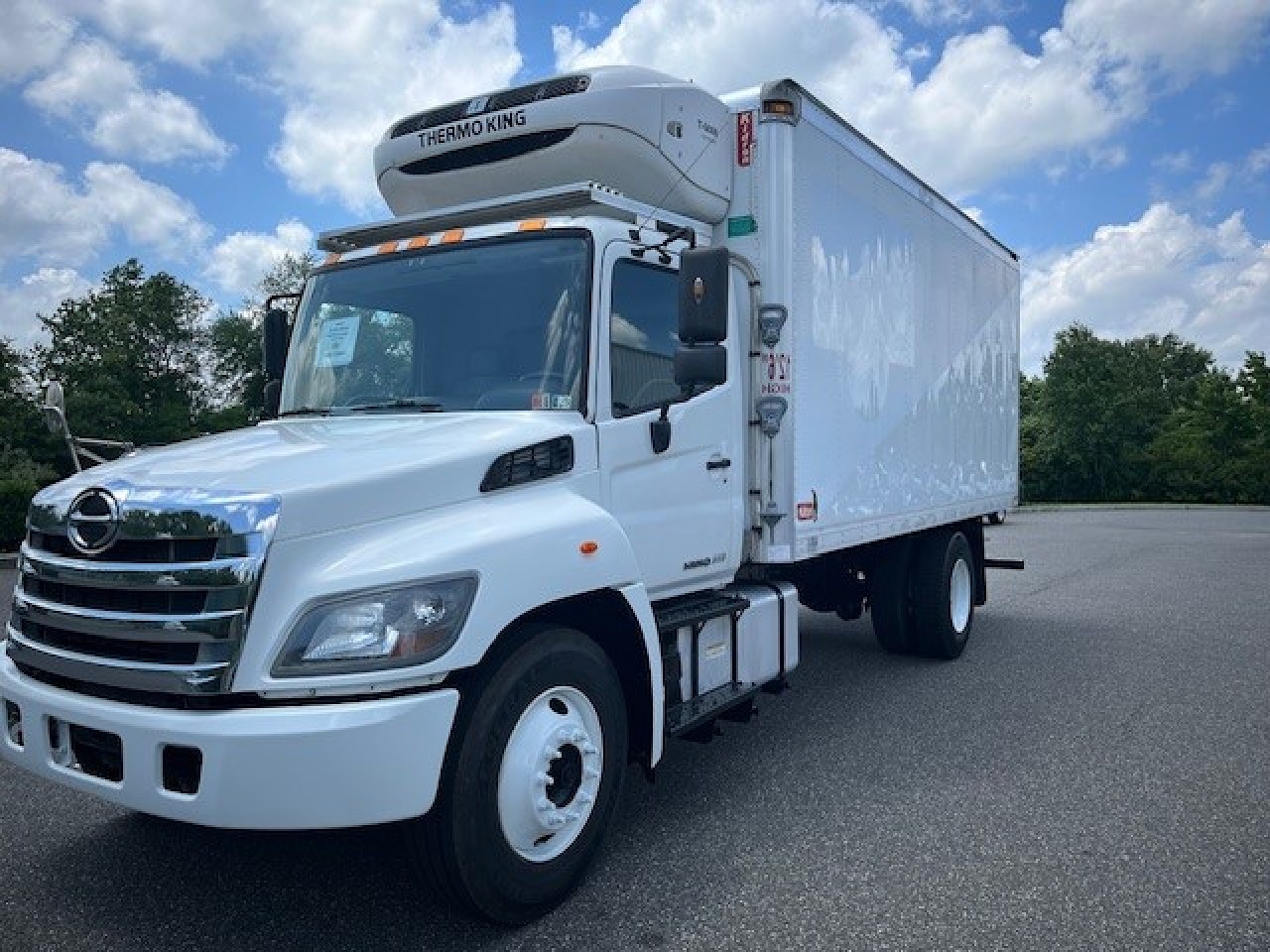2017 HINO 268A REEFER TRUCK FOR SALE #4864