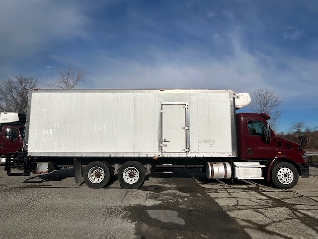 2015 FREIGHTLINER CASCADIA REEFER TRUCK FOR SALE #5027