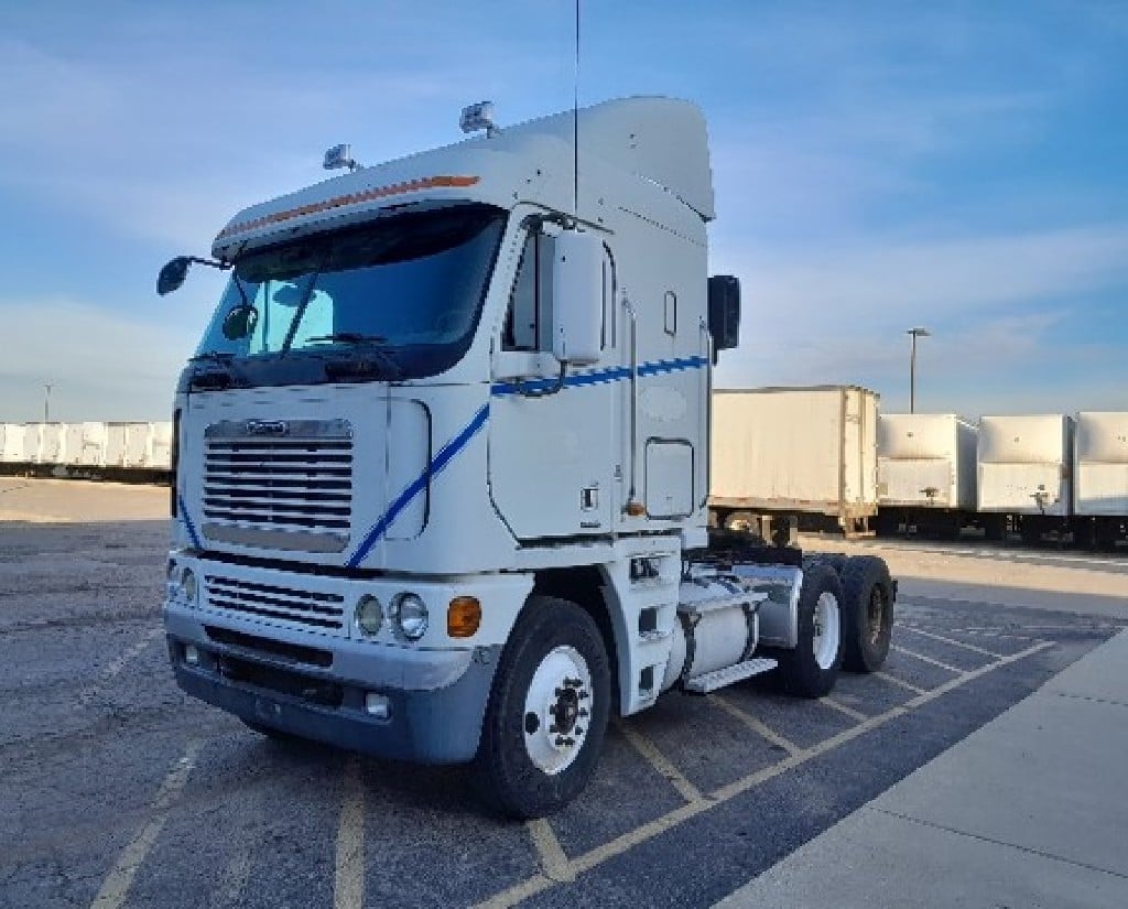 2006 FREIGHTLINER ARGOSY TANDEM AXLE CAB OVER SLEEPER FOR SALE #14037