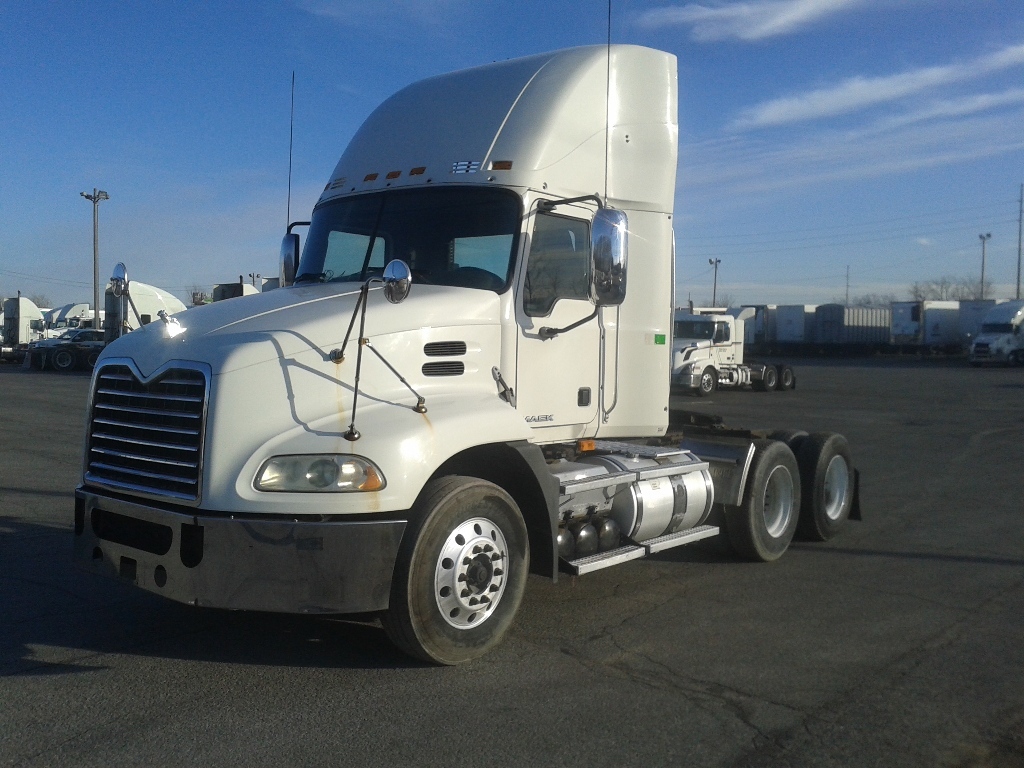 2008 MACK CXU613 TANDEM AXLE DAYCAB FOR SALE #14350