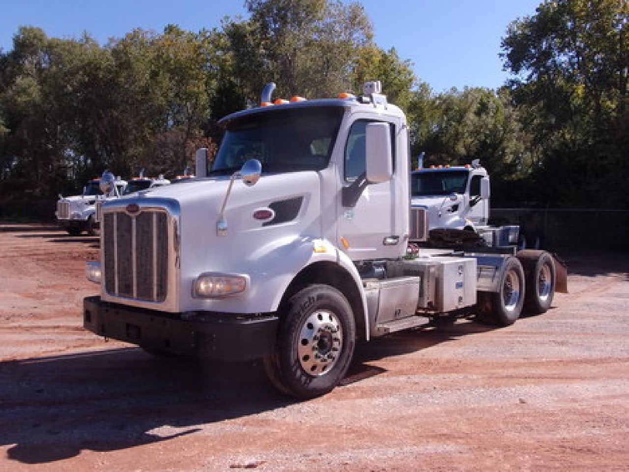2019 PETERBILT 567 TANDEM AXLE DAYCAB FOR SALE #16533