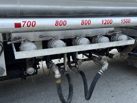 2019 FREIGHTLINER 114SD TANK TRUCK FOR SALE #17666
