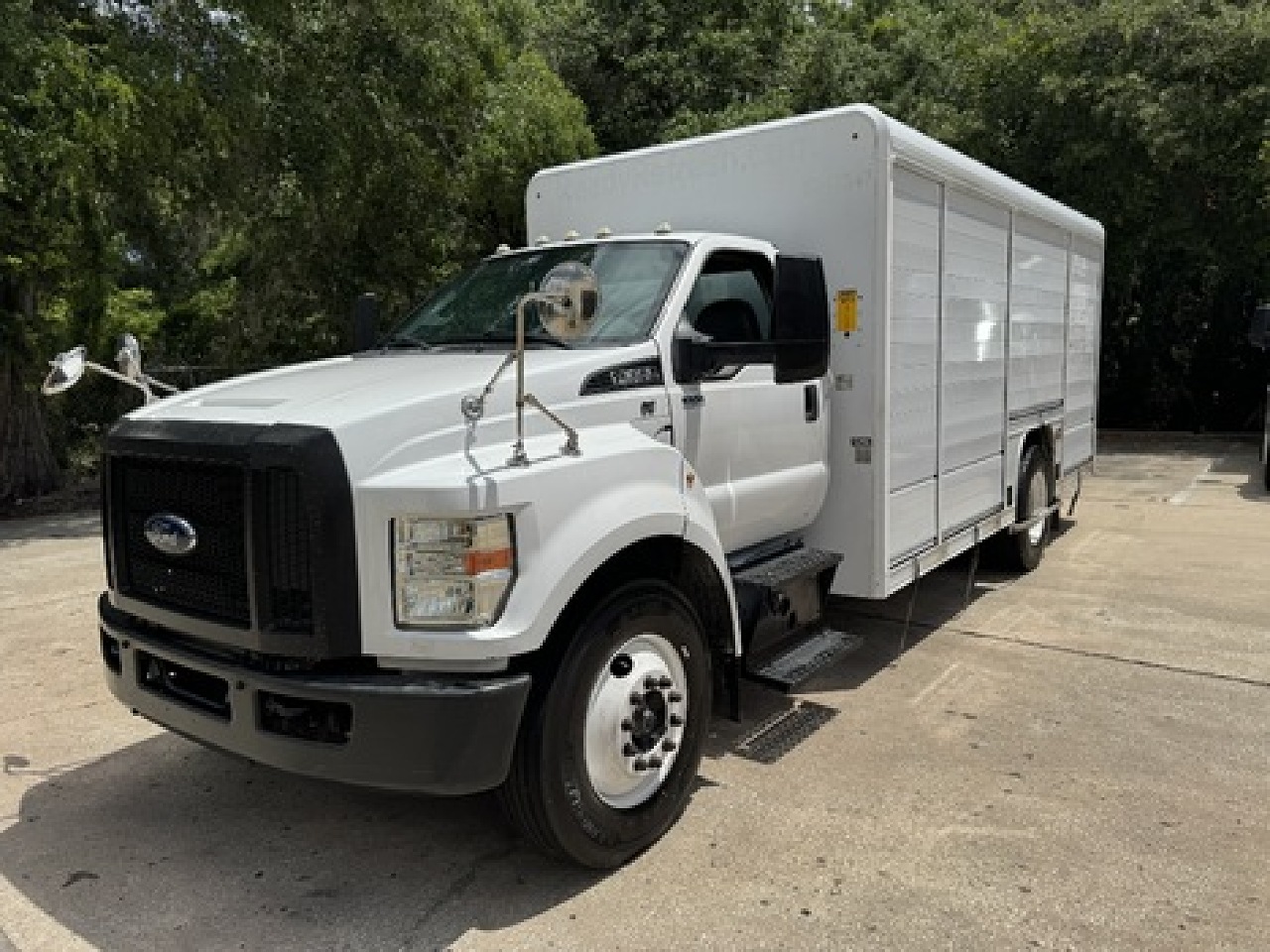 2017 FORD F650 BEVERAGE TRUCK FOR SALE #17838