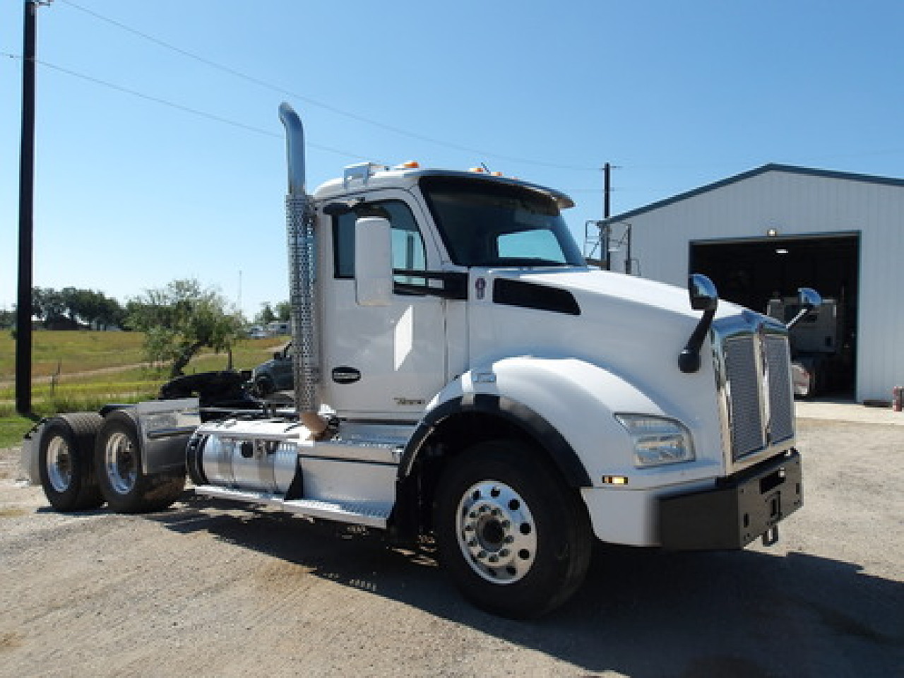 2020 KENWORTH T880 TANDEM AXLE DAYCAB FOR SALE #18262