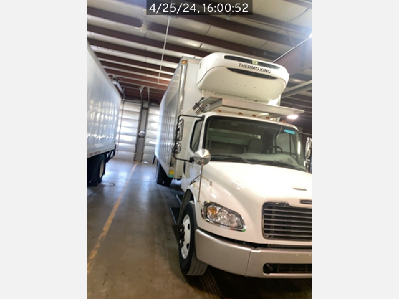 2017 FREIGHTLINER M2 REEFER TRUCK FOR SALE #18458