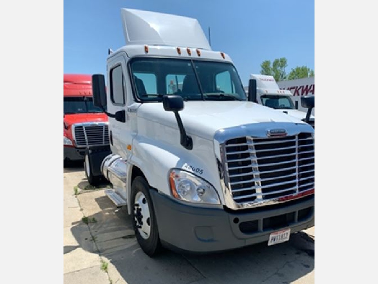 2018 FREIGHTLINER CASCADIA SINGLE AXLE DAYCAB FOR SALE #18666