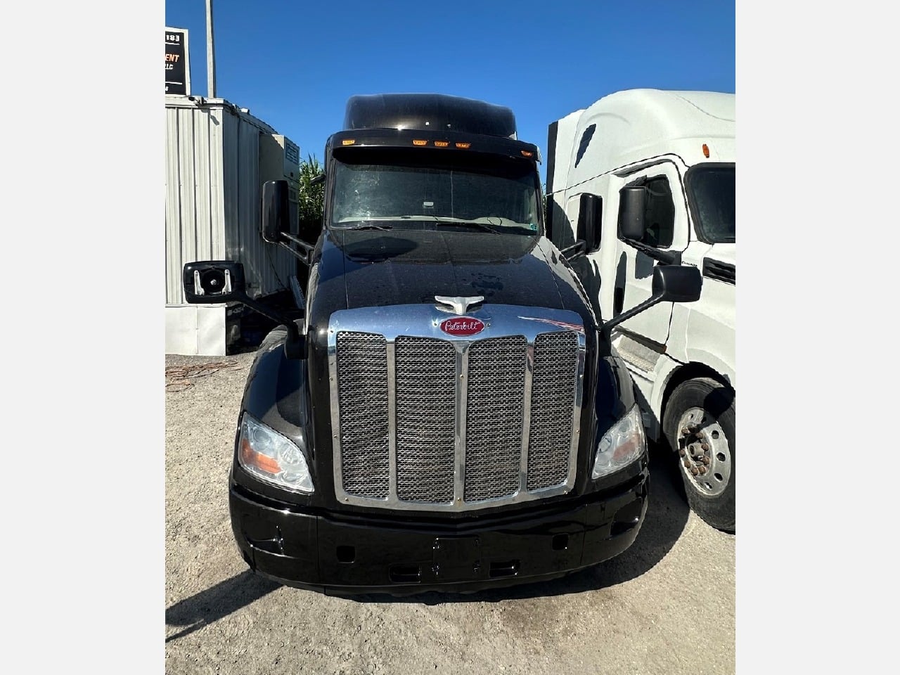 2018 PETERBILT 579 TANDEM AXLE SLEEPER FOR SALE #19656