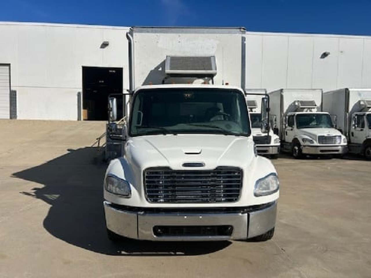 2019 FREIGHTLINER M2-106 BOX VAN TRUCK FOR SALE #19671