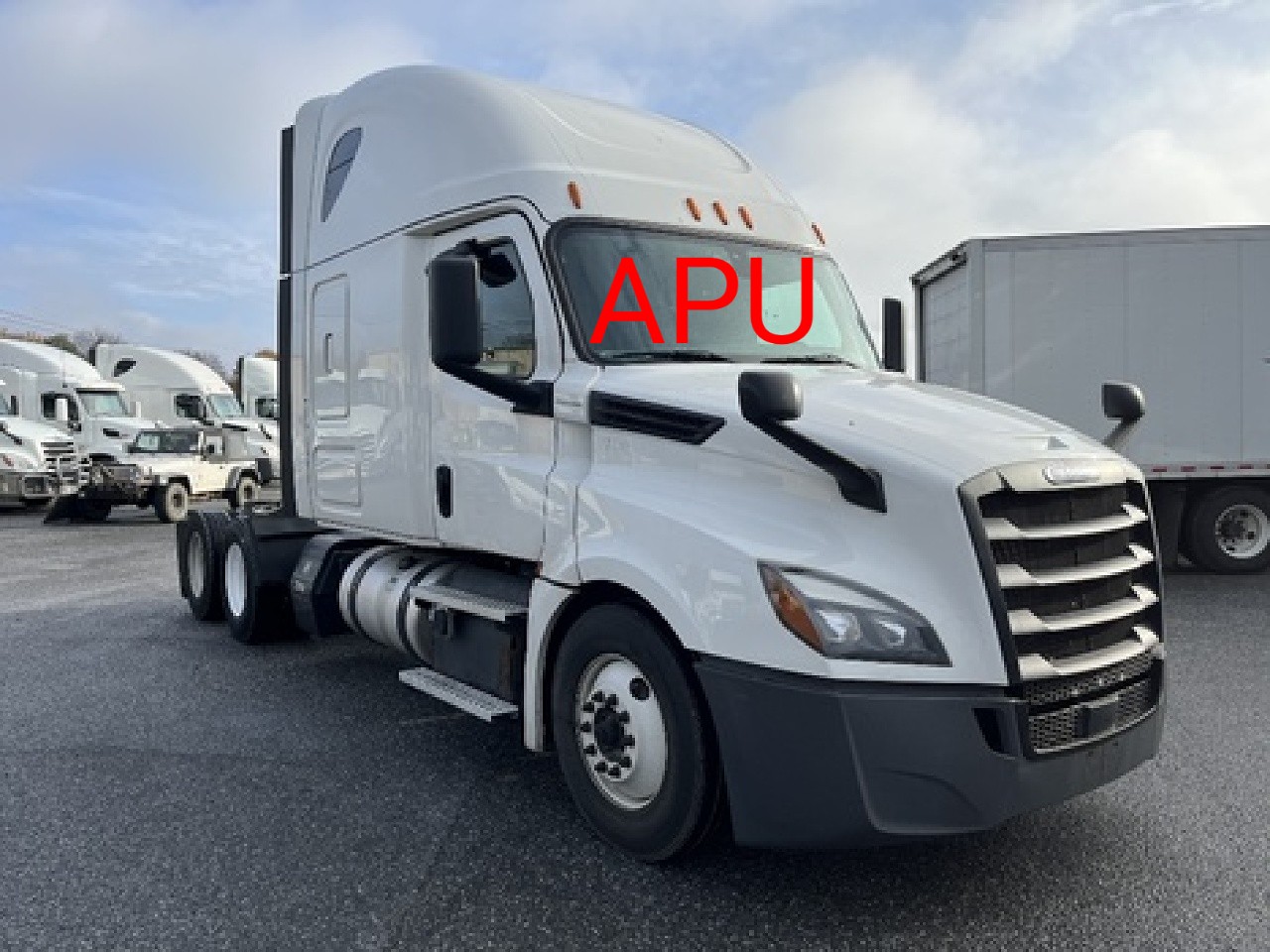 2020 FREIGHTLINER CASCADIA 126 TANDEM AXLE SLEEPER FOR SALE #19883