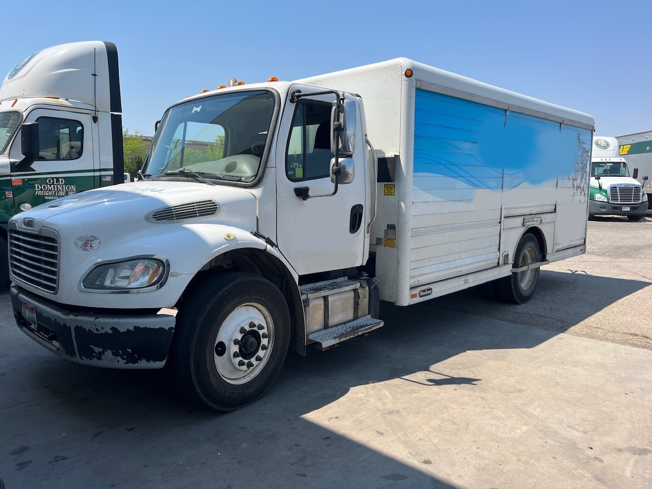 2017 FREIGHTLINER M2 BEVERAGE TRUCK FOR SALE #20411