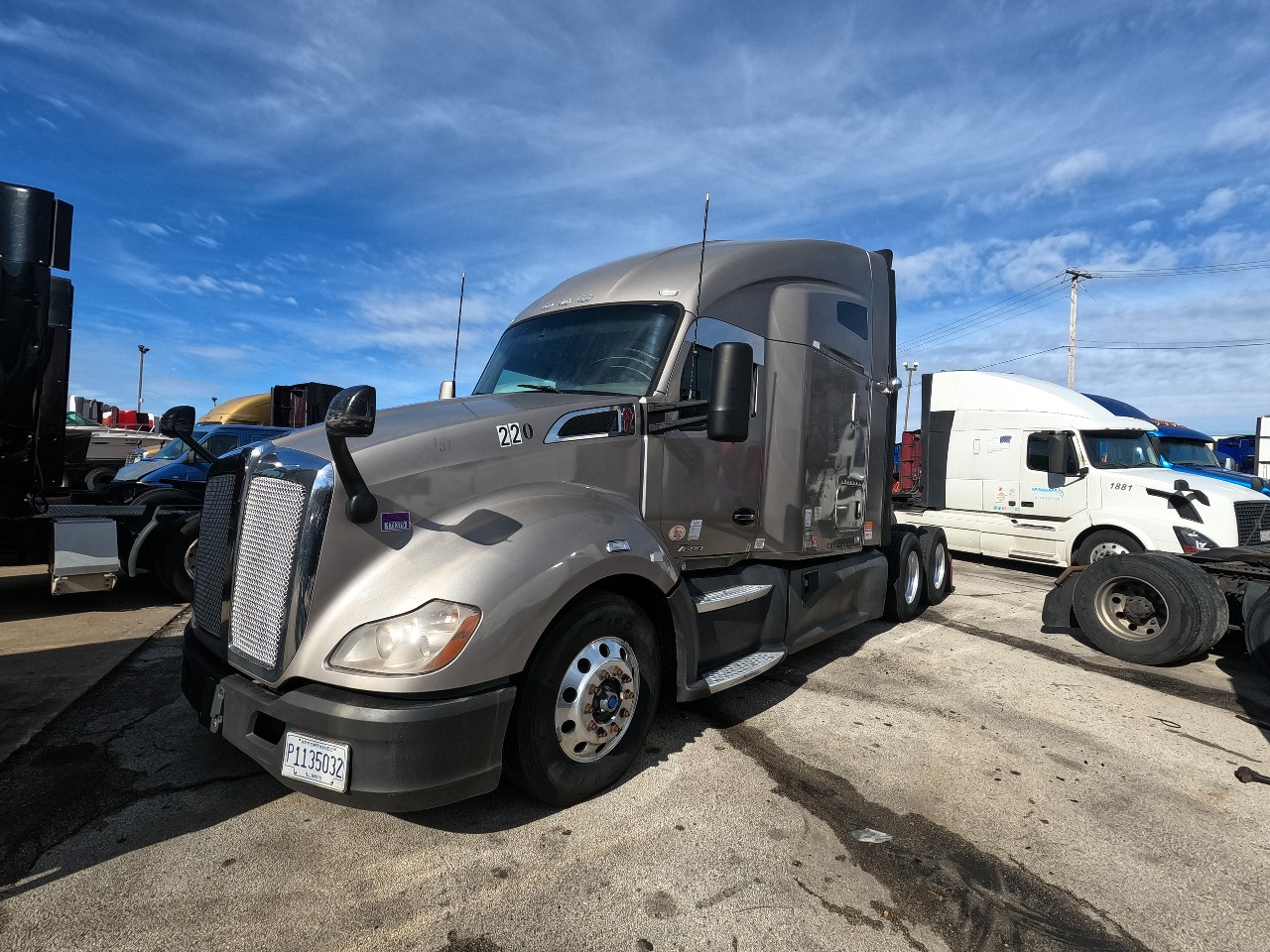 2018 KENWORTH T680 TANDEM AXLE SLEEPER FOR SALE #20531