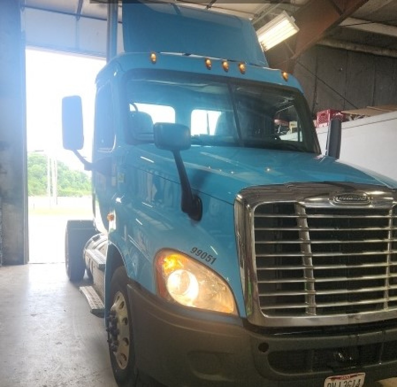 2019 FREIGHTLINER CASCADIA SINGLE AXLE DAYCAB FOR SALE #21174