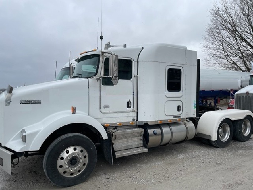 2012 KENWORTH T800 REDUCED $10K!!!!!!! SLEEPER FOR SALE #2752