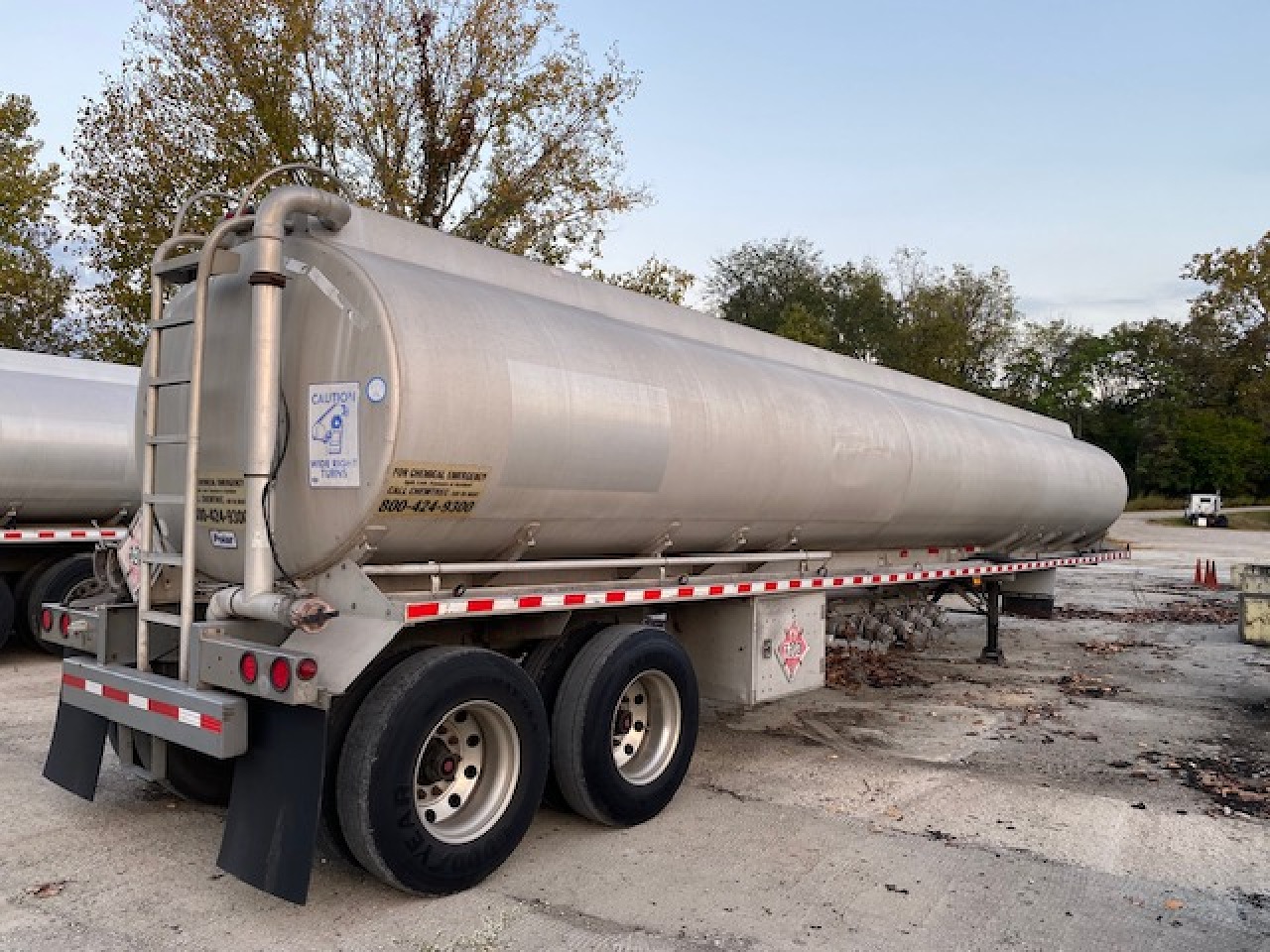 1997 POLAR 9200G IN TEST READY TO W FUEL TANKER TRAILER FOR SALE #3085