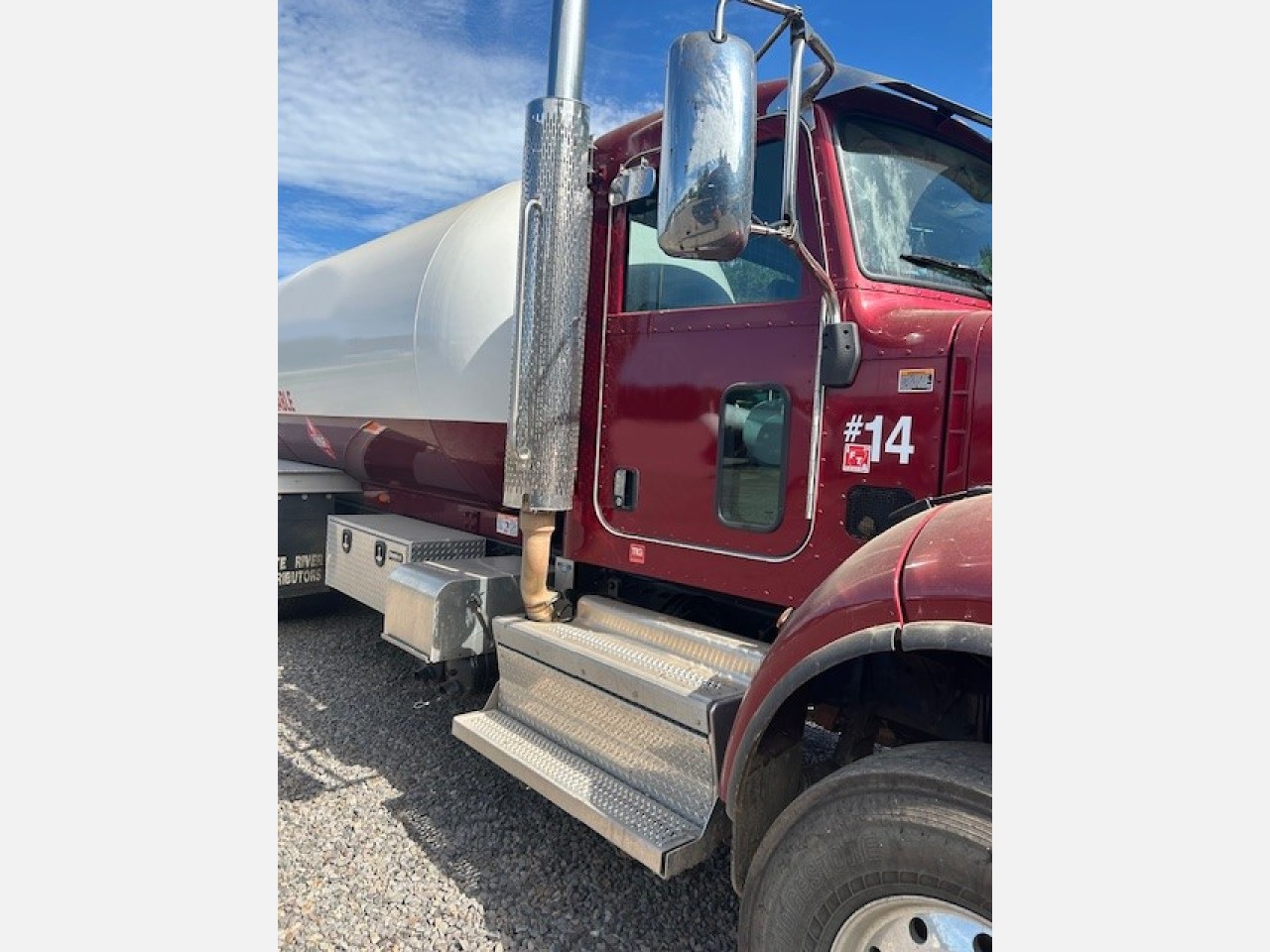 2022 PETERBILT 348 5300 GALLON PROPANE TRUCK FOR SALE #3230