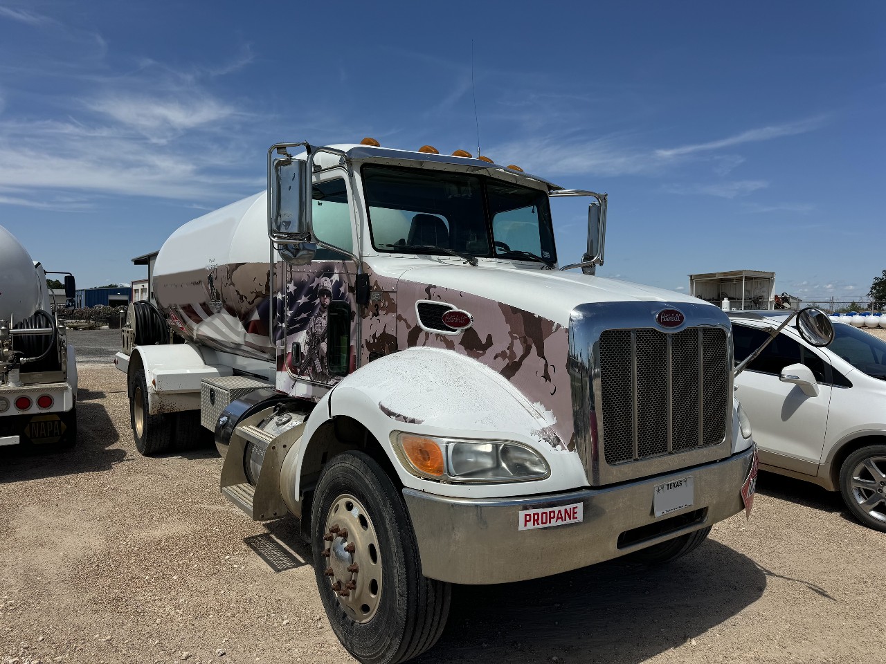 2014 PETERBILT 337 3,000 GALLON PROPANE TRUCK FOR SALE #3672