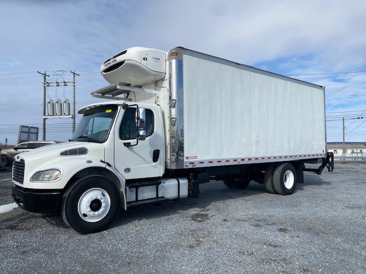 2017 FREIGHTLINER M2 106 REEFER TRUCK FOR SALE #12799
