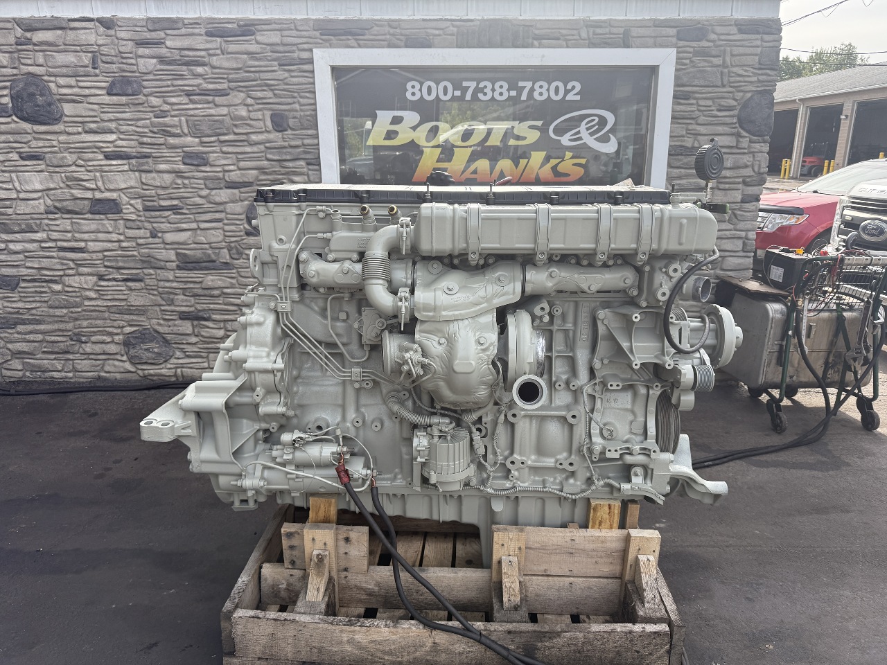 Detroit DD15 Diesel — 14.8 L, 400–600 HP Heavy-Duty Power - Boots and Hanks Truck Parts