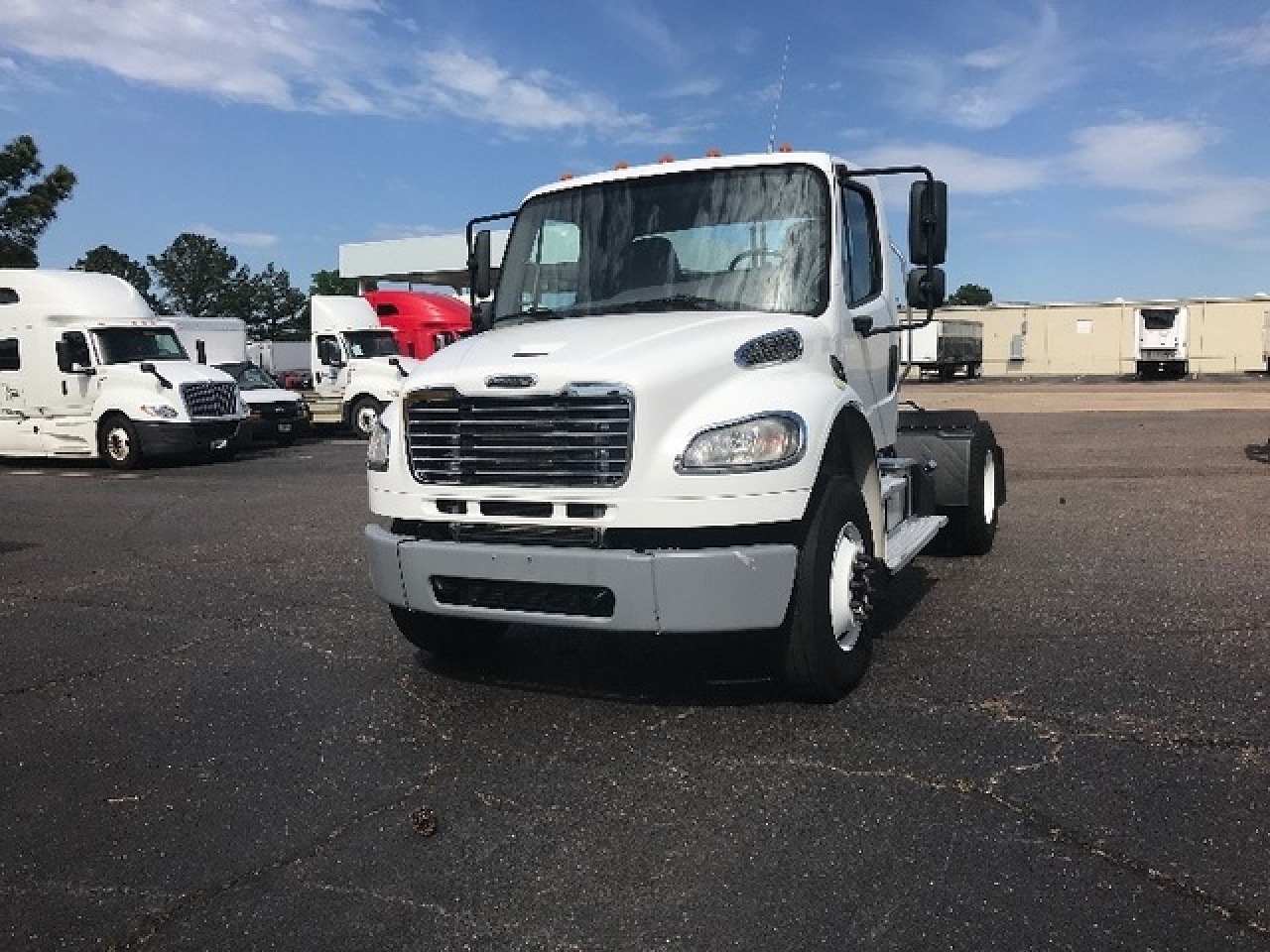 2019 FREIGHTLINER M2 SINGLE AXLE DAYCAB FOR SALE #2778