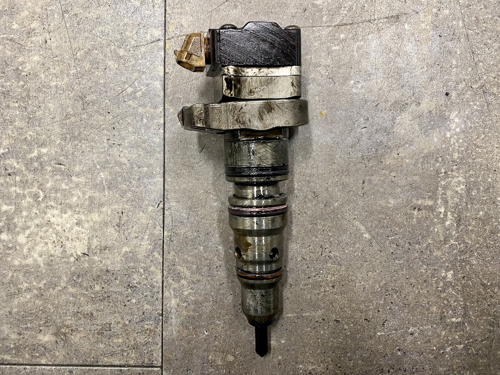 CAT 3126 FUEL INJECTOR FOR SALE #2376