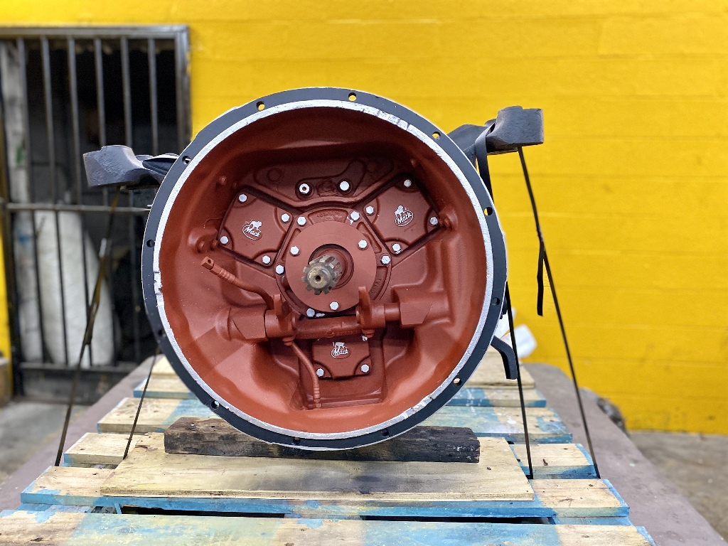 MACK X107 TRANSMISSION FOR SALE #2498