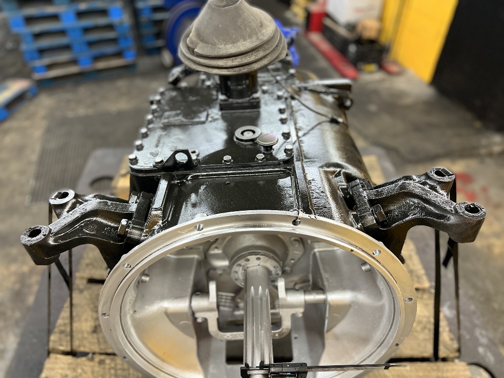MACK TM308 TRANSMISSION FOR SALE #3144