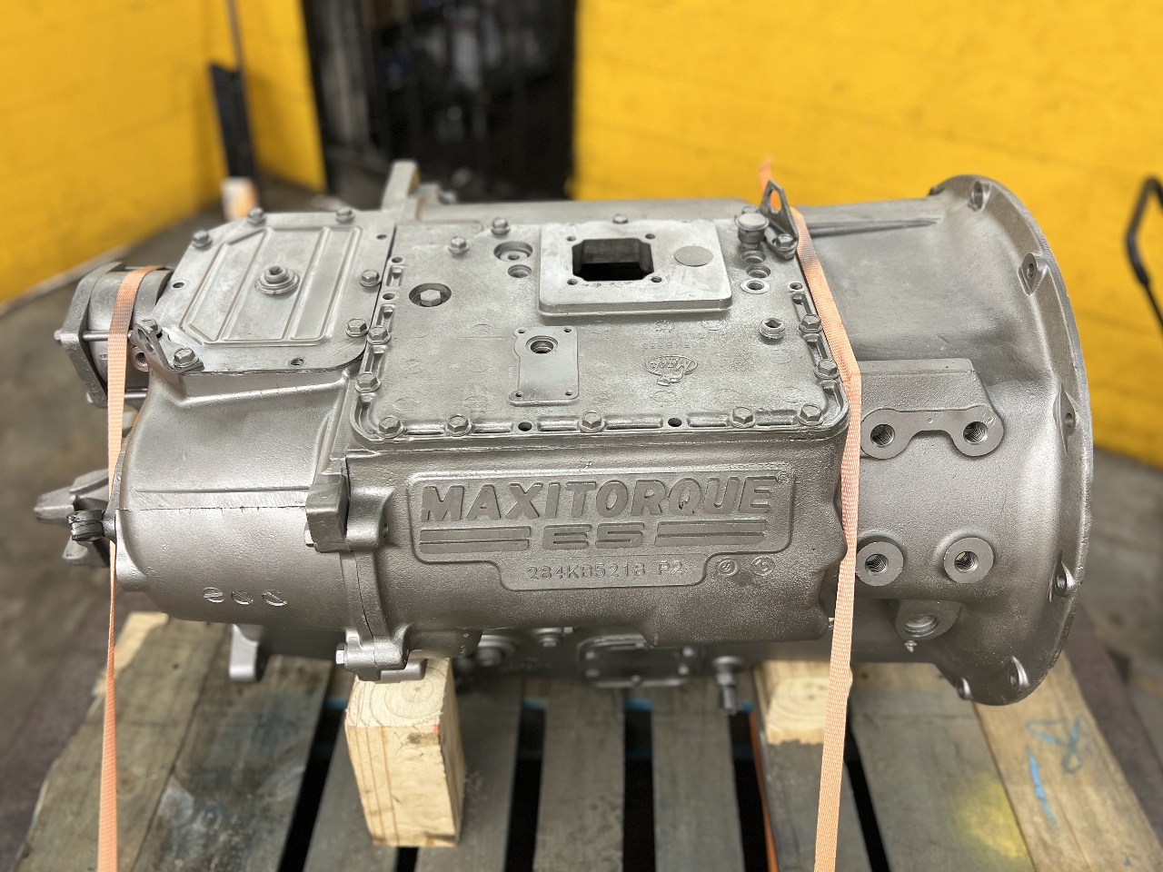 MACK T310 TRANSMISSION FOR SALE #3326