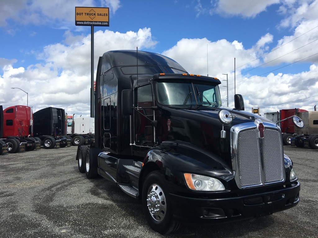Kenworth T660 Studio Sleeper