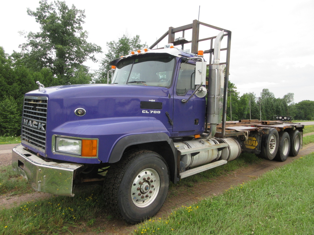 2007 MACK CL733 CAB CHASSIS TRUCK FOR SALE #2588