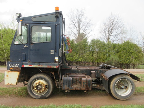2004 CAPACITY TJ7000 YARD JOCKEY - SPOTTER FOR SALE #3195