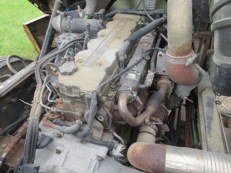 2004 CAPACITY TJ7000 YARD JOCKEY - SPOTTER FOR SALE #3195