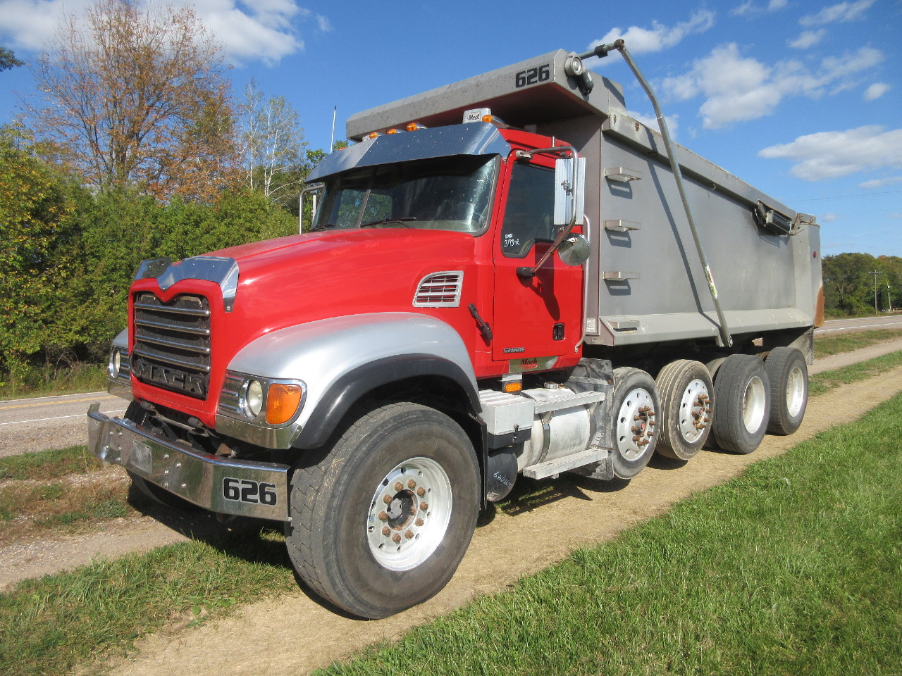 2006 MACK CV713 (GRANITE) QUAD AXLE DUMP TRUCK FOR SALE #3813