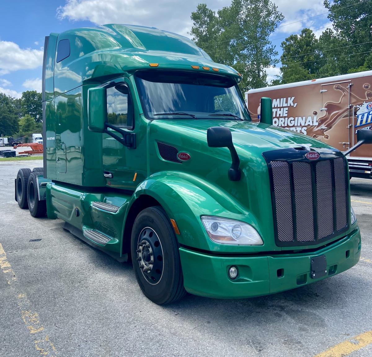 2022 PETERBILT 579 SLEEPER FOR SALE #3779