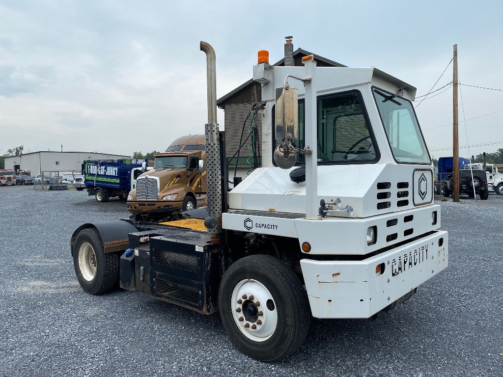 2015 CAPACITY TJ5000DR YARD JOCKEY - SPOTTER FOR SALE #9466