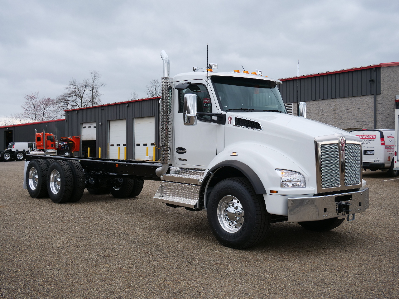 2025 KENWORTH T880 CAB CHASSIS TRUCK FOR SALE #1110