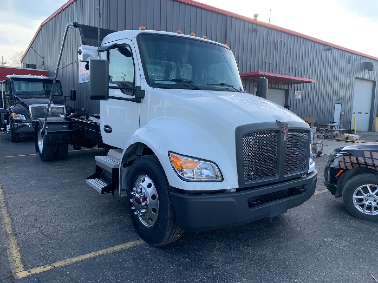 2025 KENWORTH T280 HOOKLIFT TRUCK FOR SALE #1319