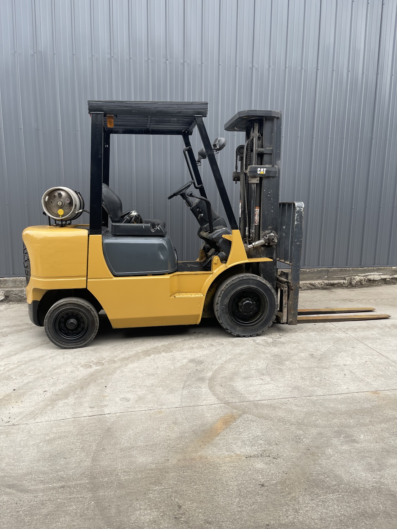 CAT GP25K MAST FORKLIFT FOR SALE #2613