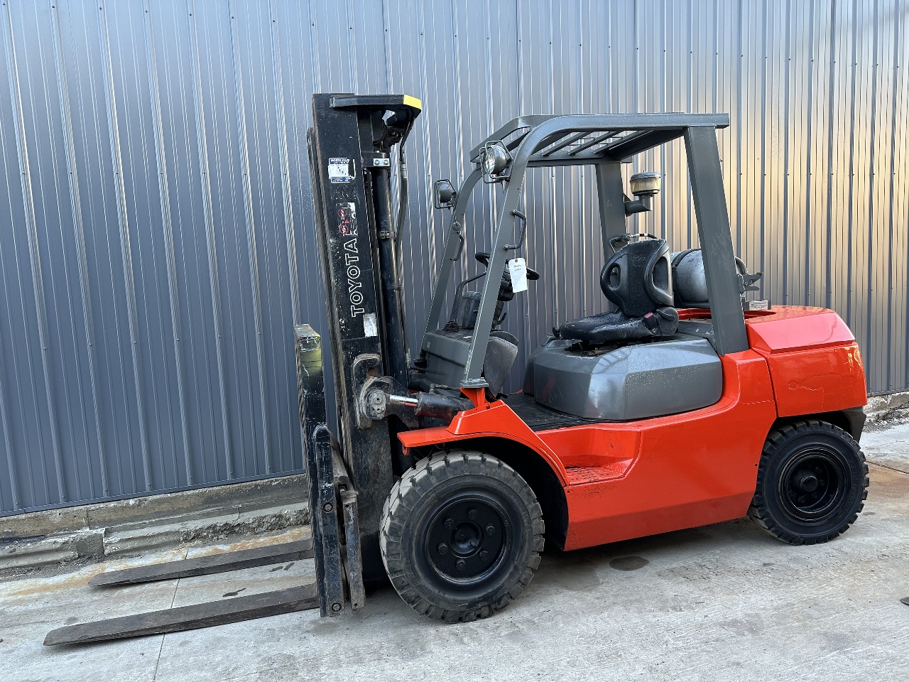 TOYOTA 7FGU35 MAST FORKLIFT FOR SALE #2741
