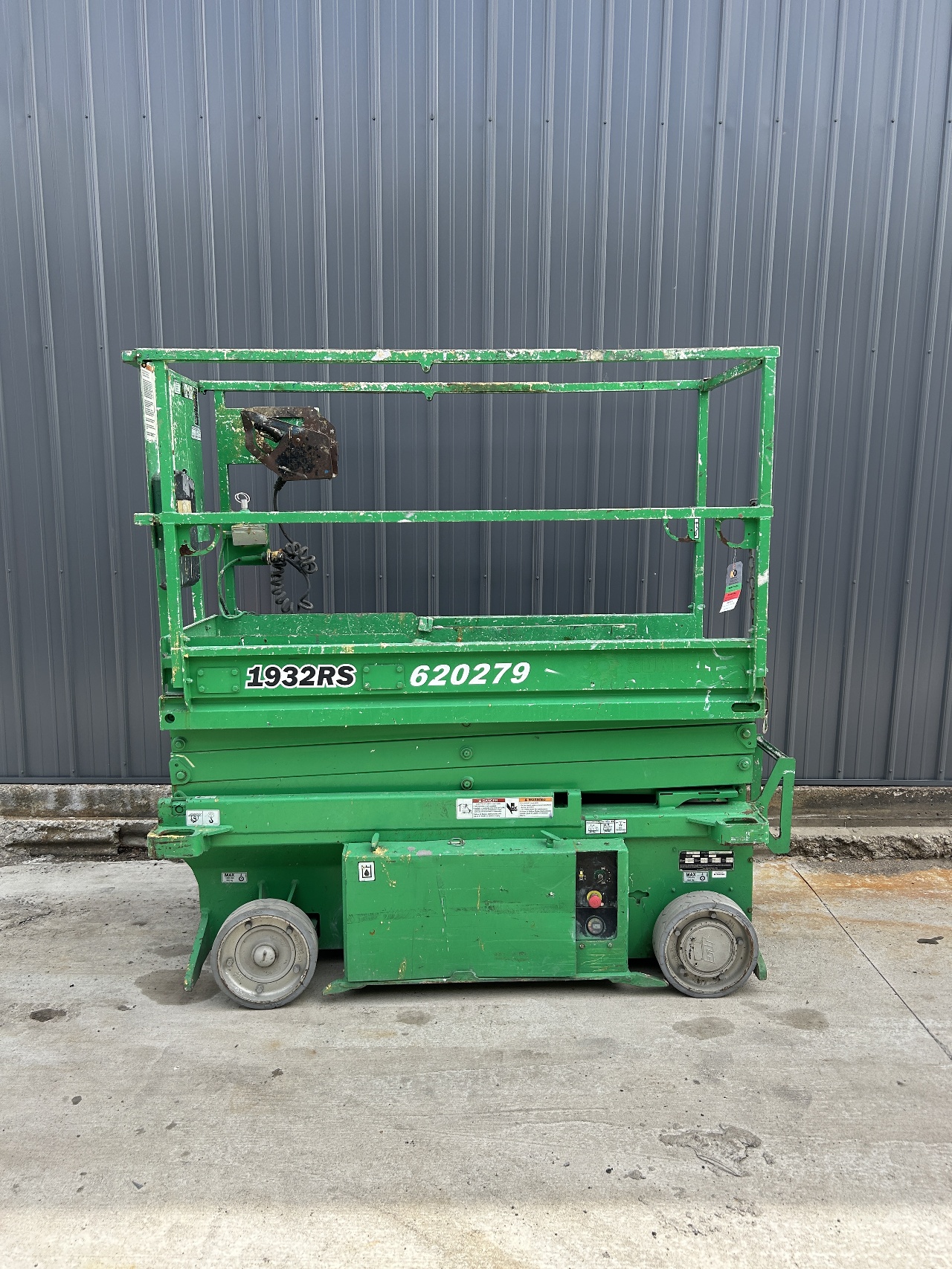 JLG 1932 RS SCISSOR LIFT FOR SALE #2861