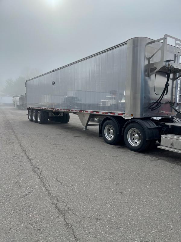 Lucky's Trailer Sales