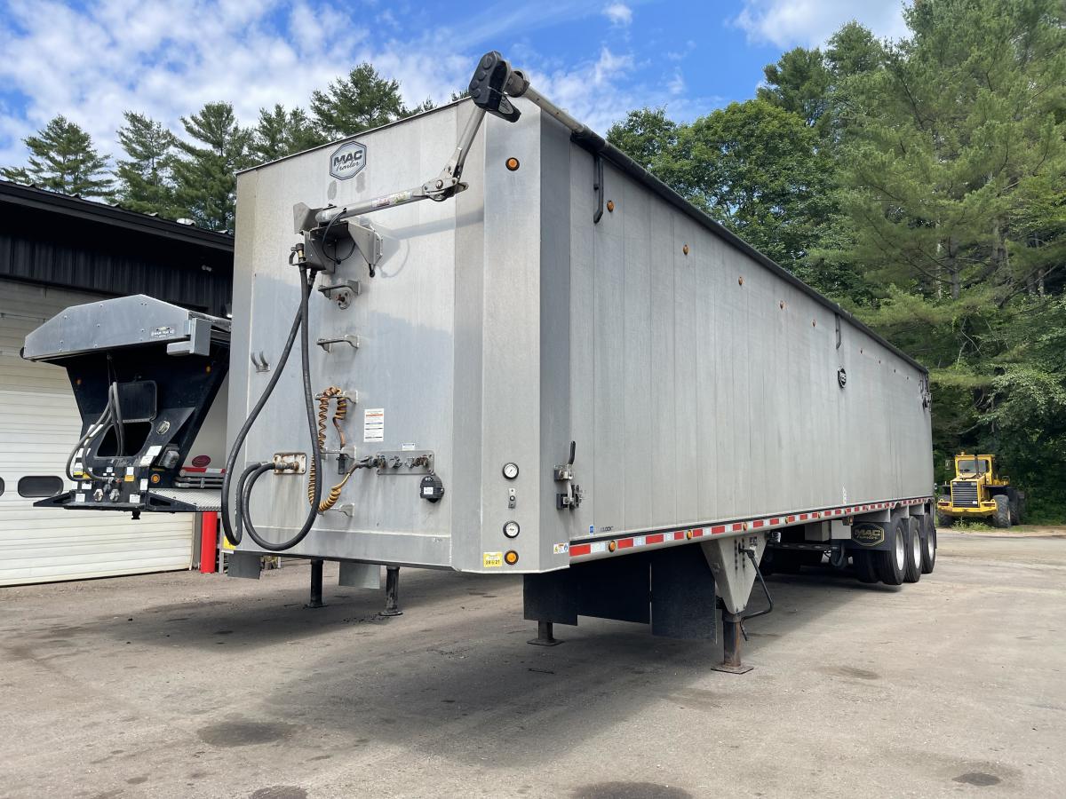 Lucky's Trailer Sales