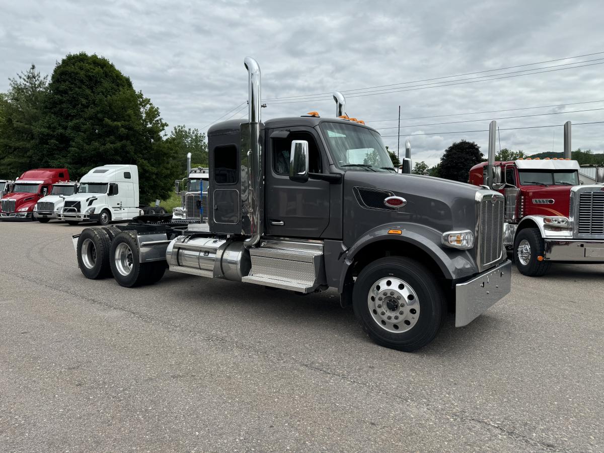 2025 PETERBILT 567 SLEEPER FOR SALE #9911