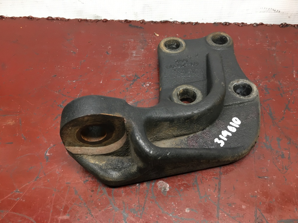 USED MERCEDES-BENZ OM906LA ENGINE MOUNT FOR SALE #11177
