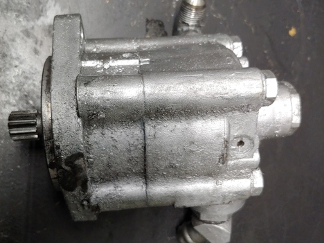 LUK LF73 2107262 STEERING PUMP FOR SALE #2107262, 3514596C91, LF73, 163 BAR