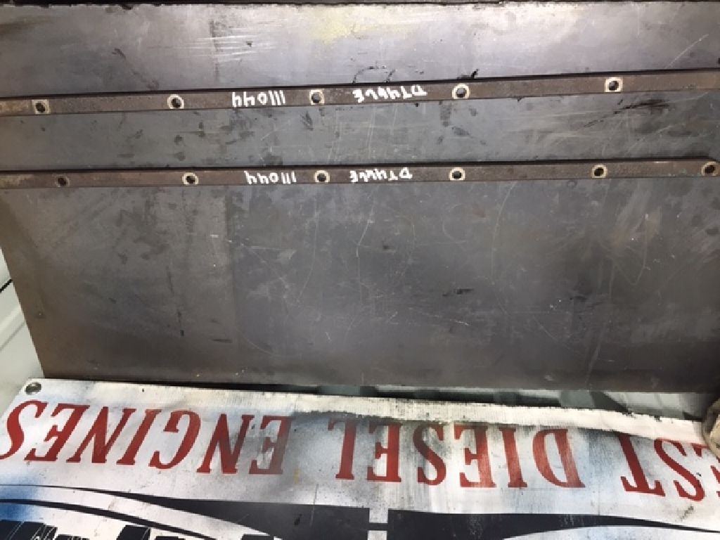 INTERNATIONAL DT466E OIL PAN RAILS FOR SALE #111040