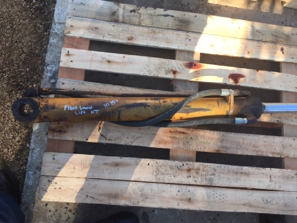 1974 CASE 680E HYDRAULIC CYLINDER FOR SALE #111257