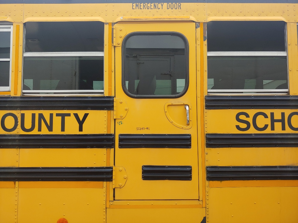 2001 BLUEBIRD SCHOOL BUS DOOR FOR SALE #REAR EMERGENCY DOOR